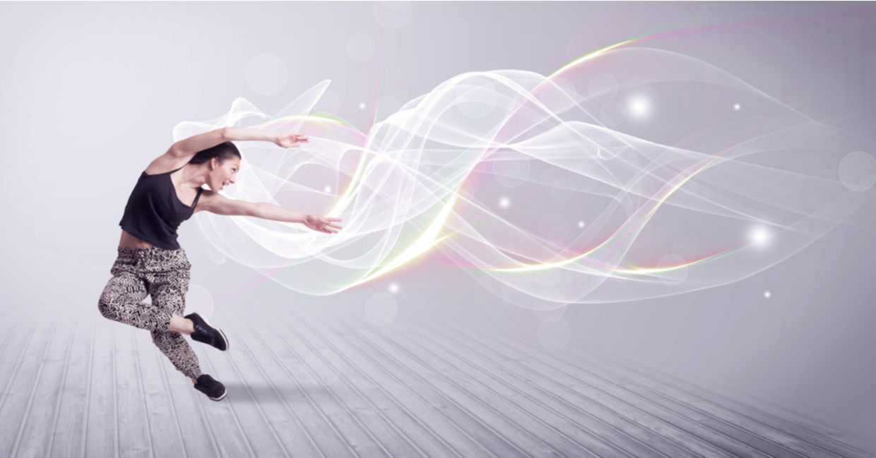 Not Your Average Waltz: Dancing on the Walls of City Hall [VIDEO] - Goodnet