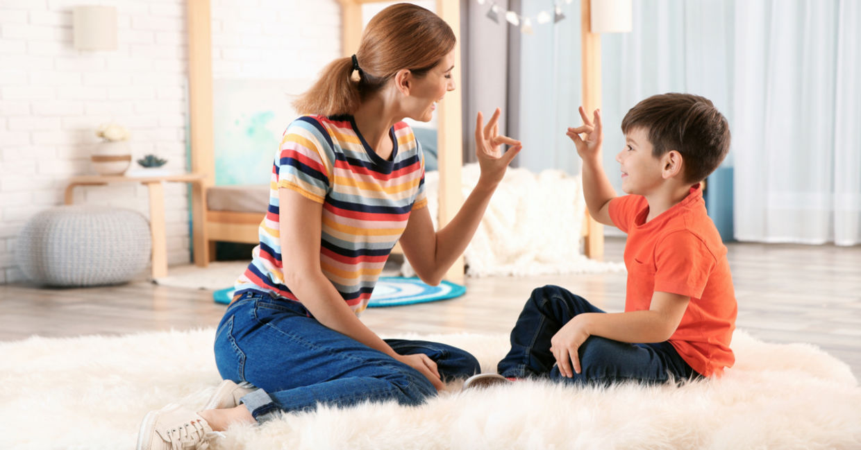 This App Makes it Easy For People to Learn Sign Language - Goodnet