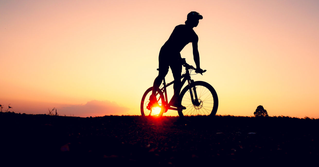 The Invisible Bike Helmet that Keeps You Safe - Goodnet