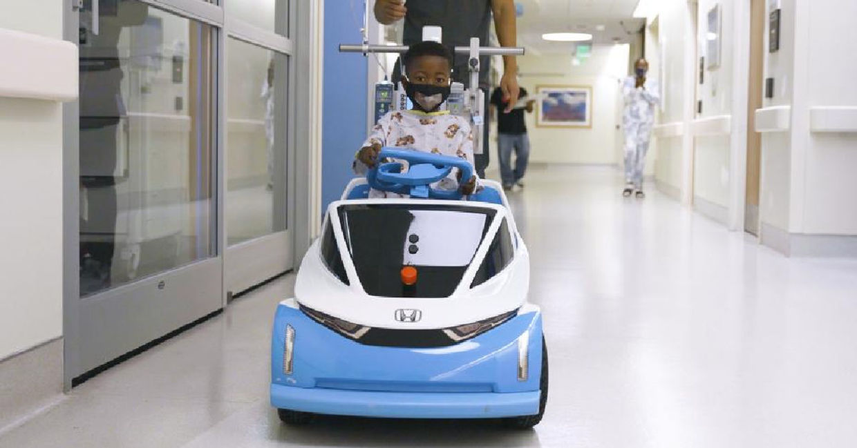 This Tiny Electric Ride-On Car Brings Happiness to Kids - Goodnet